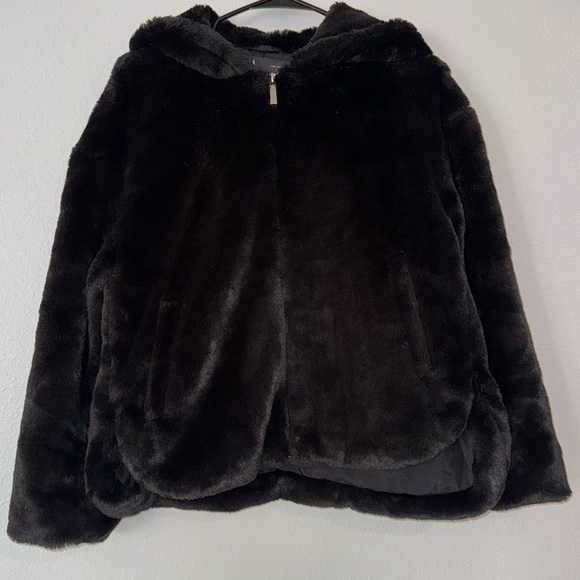 Zara | Jackets & Coats | Zara Faux Fur Zip Up Hooded Jacket | Poshmark